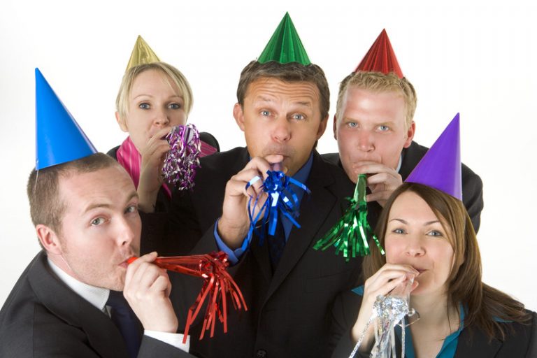 4 Tips on Hosting a Successful Employee Office Party - Ice Cream on Wheels